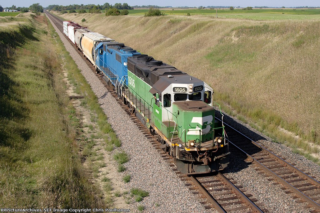 BNSF 1505 (Wadena Local)